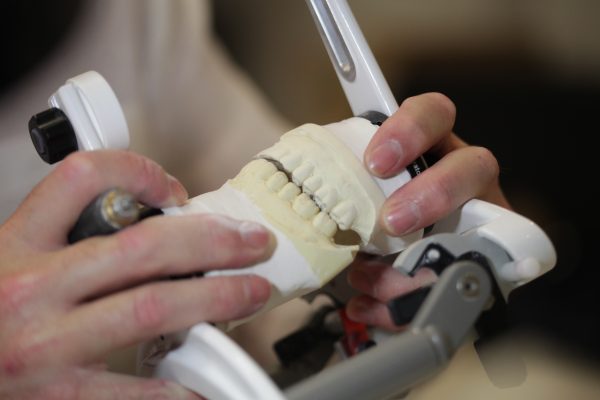 TMJ Orthotic vs Night Guard: What Is the Difference? - Occlusion ...